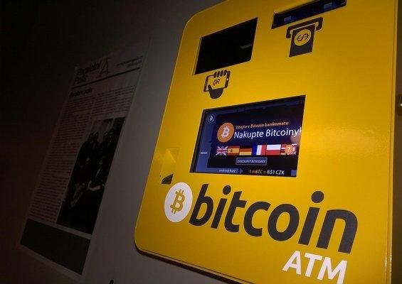 Bitcoin-NFC Implant Spotted at Paralelní Polis in Prague – Bitcoin News