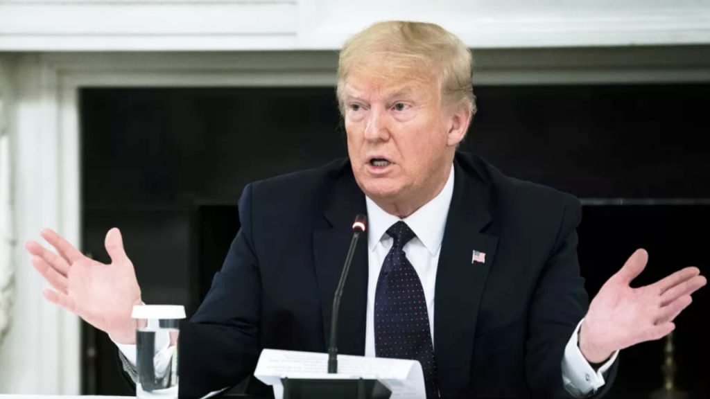 Trump Signs Deregulation Order to Boost US Economic Recovery – Bitcoin News