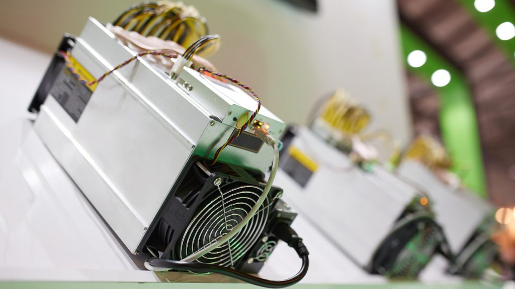 Compass Mining Alerts Bitcoin Miners of Changes in Bitmain’s ASIC Design