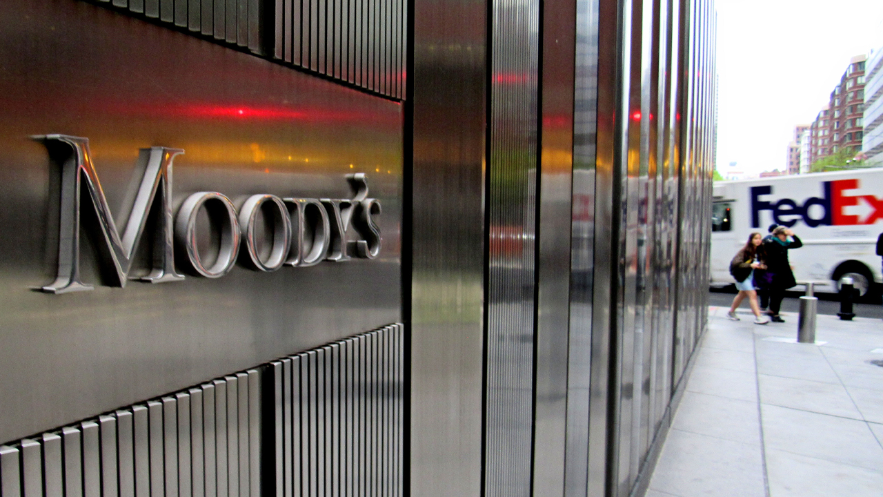Moody s Downgrades US Banking Sector To Negative After Collapse Of Moody s Downgrades US Banking Sector To Negative After Collapse Of