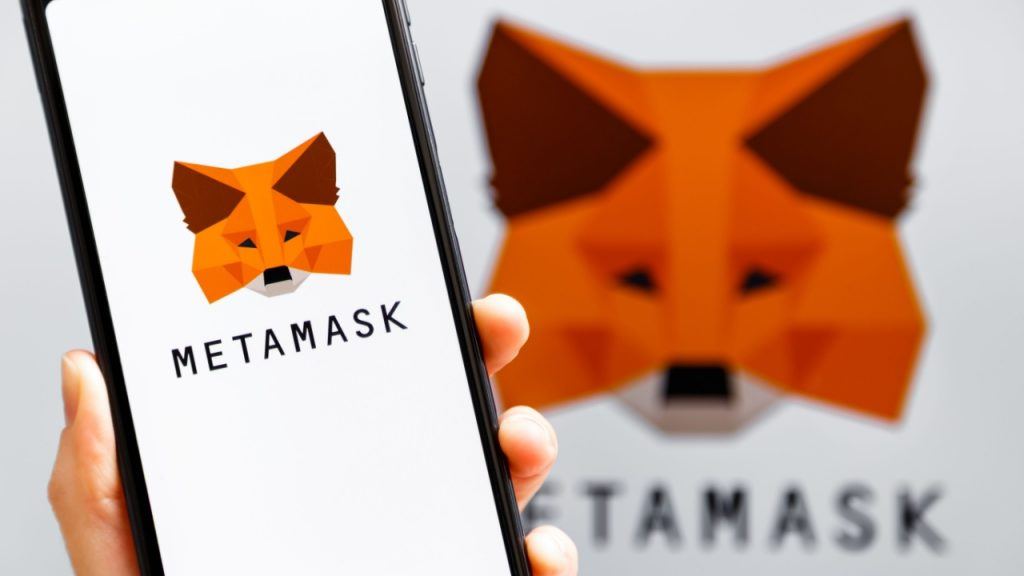 Metamask Launches Pilot Program for Metamask Card in the United States ...